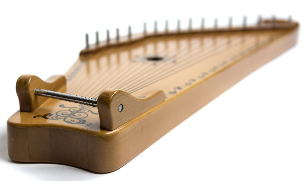 11 string Kurzeme kokle Latvian musical instrument