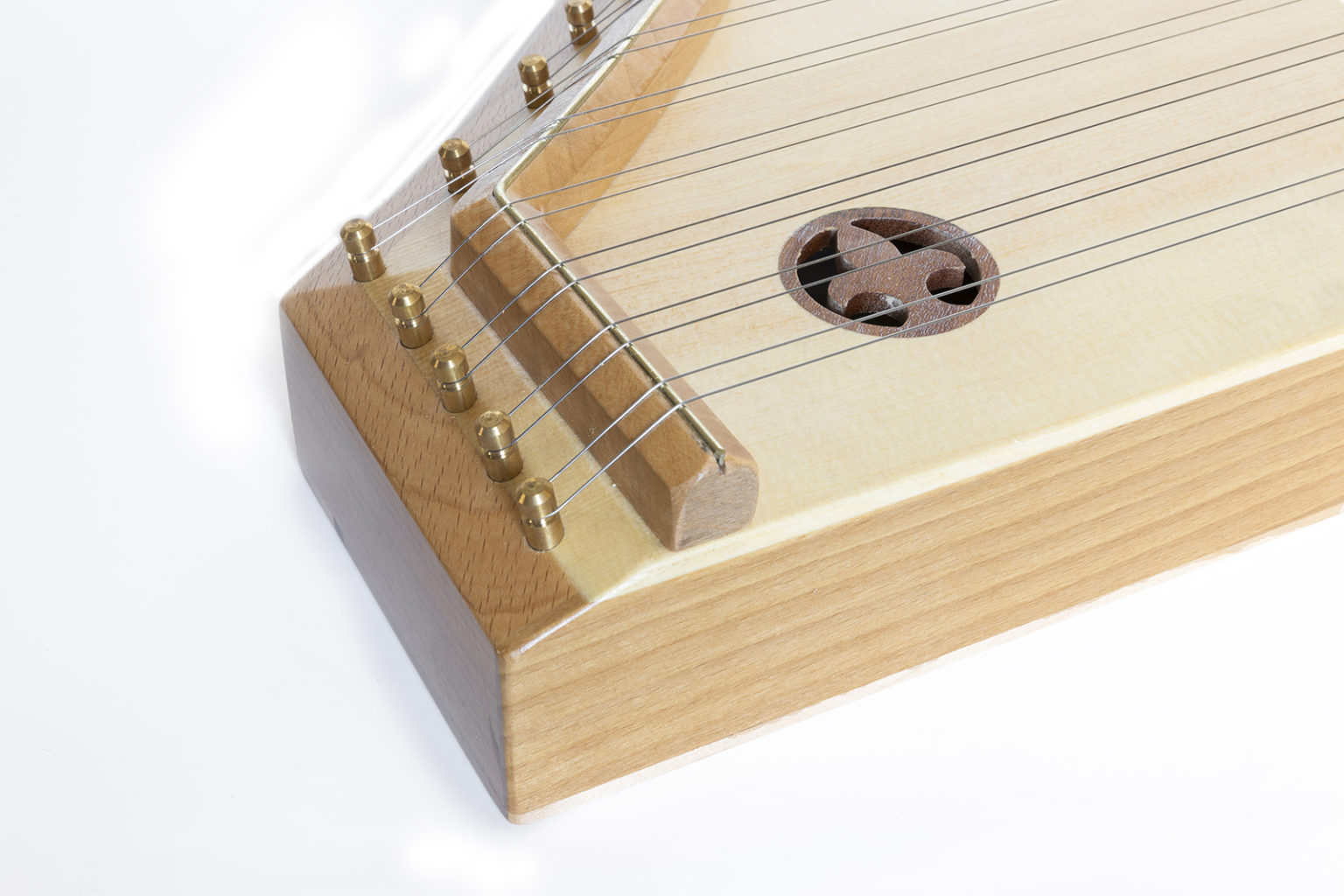 Medieval Psaltery Pig-Snout 16 strings – Baltic Psalteries